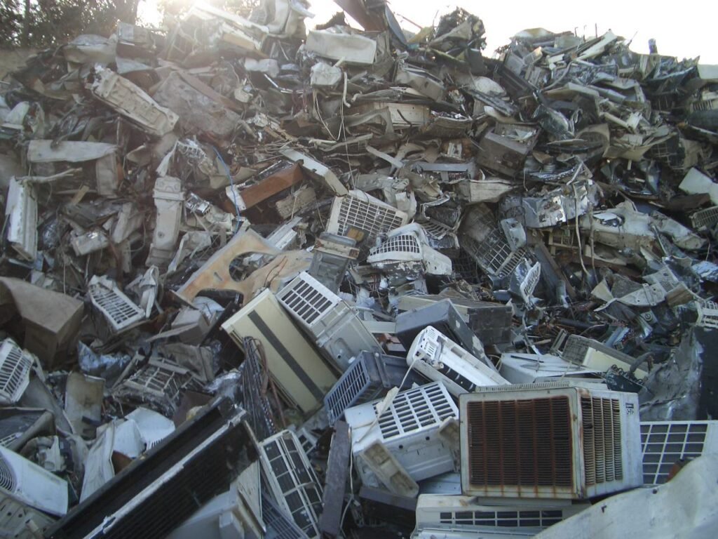 What is scrap metal waste? - Industrial Shredder Manufacturer - Fante